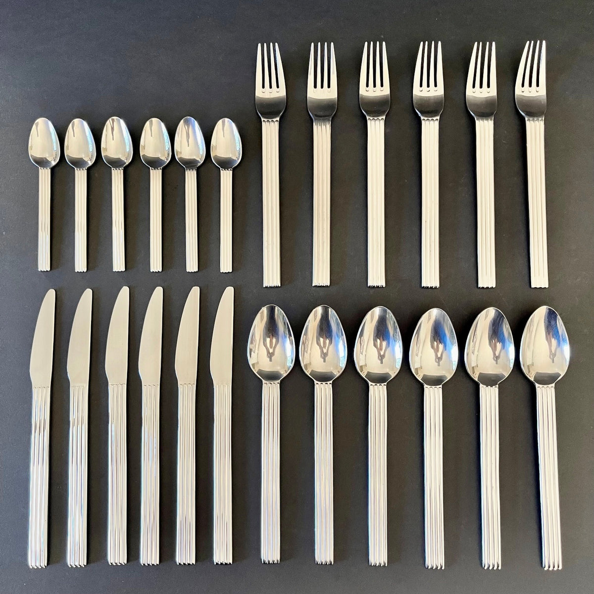 Ikea "Strateg" 24 Piece Cutlery Set – the kraftsman the kabinet